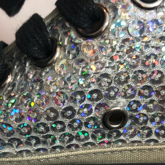 Converse | Shoes | Converse Holographic Sequence Shoes W7 M5 | Poshmark